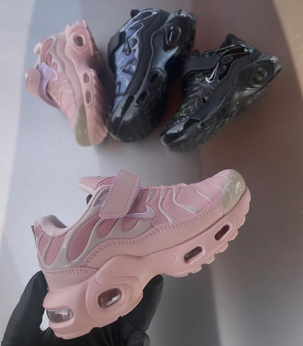 Nike air max tn dečije patike roze NOVO Novo Brojevi 25 do 30 fb