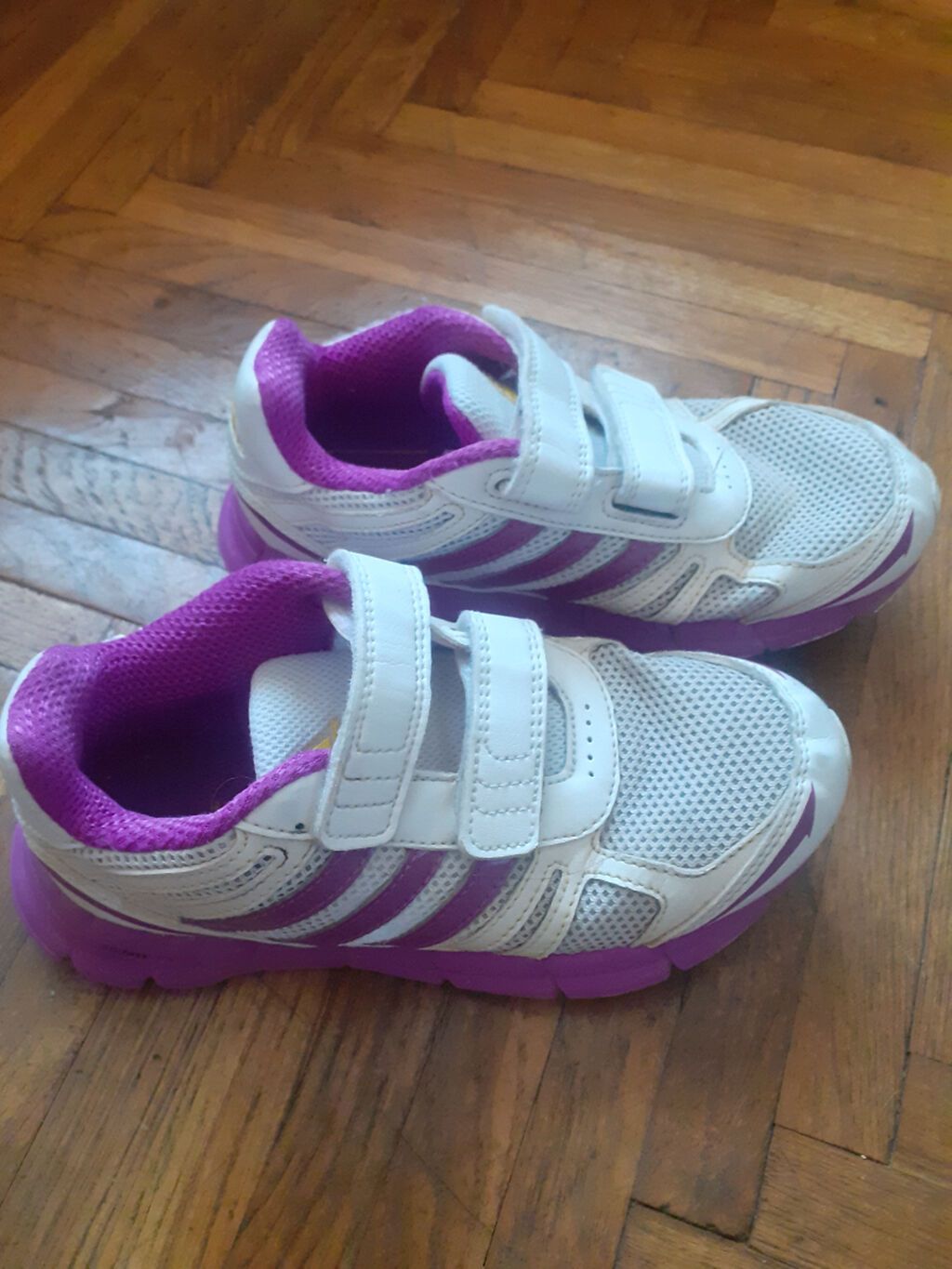 Adidas patike Adidas decije patike koriscene bez ostecenja Br 31