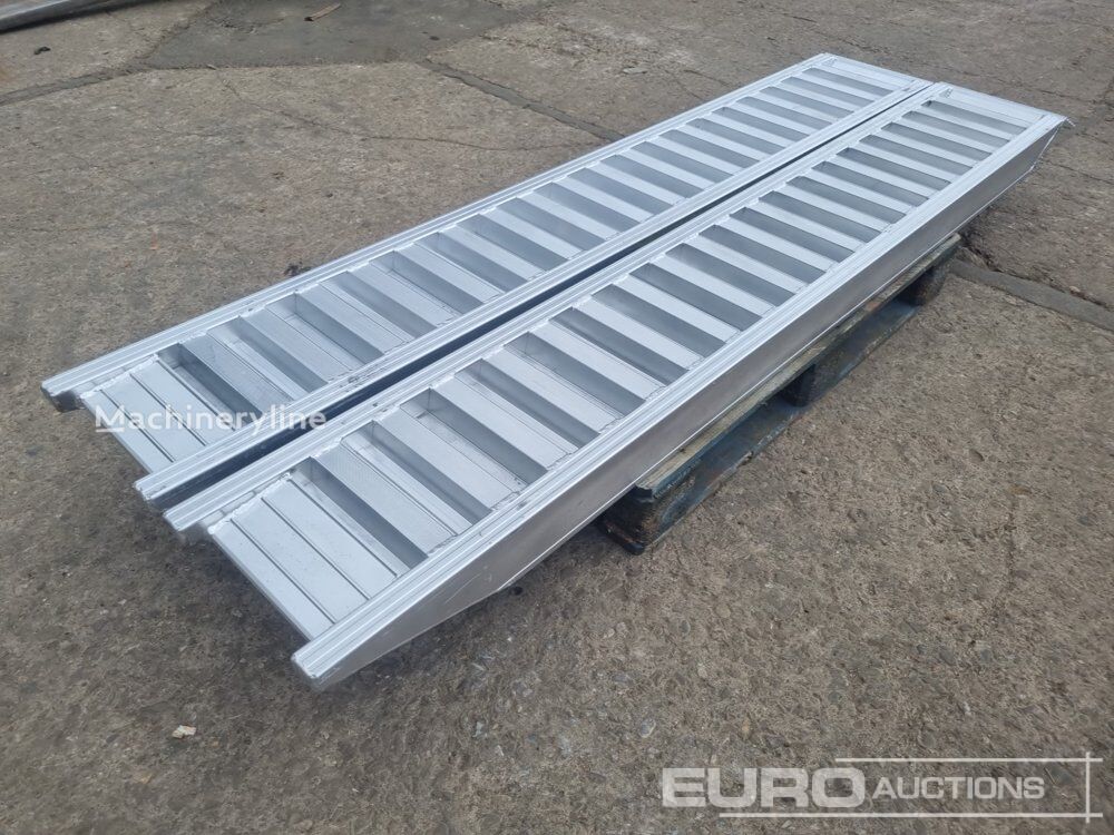 Prodaje se SET of Aluminium Ramps, 250cm, 6,000kg kašiku za prednje utovarivač na aukciji