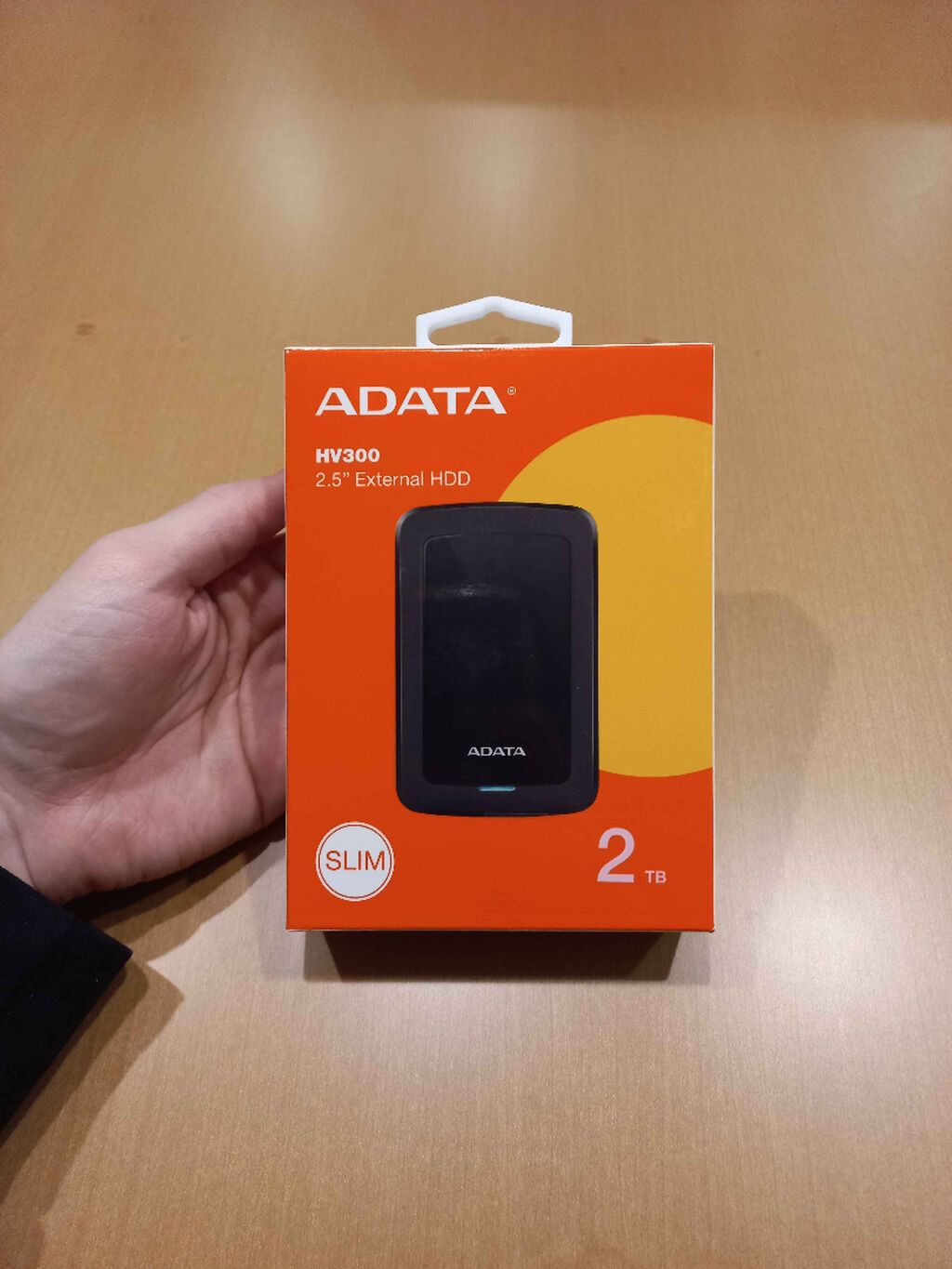 ADATA HV300 HDD 2TB 2.5" USB 3.1 AHV300-2TU31-CBK Novi eksterni hard