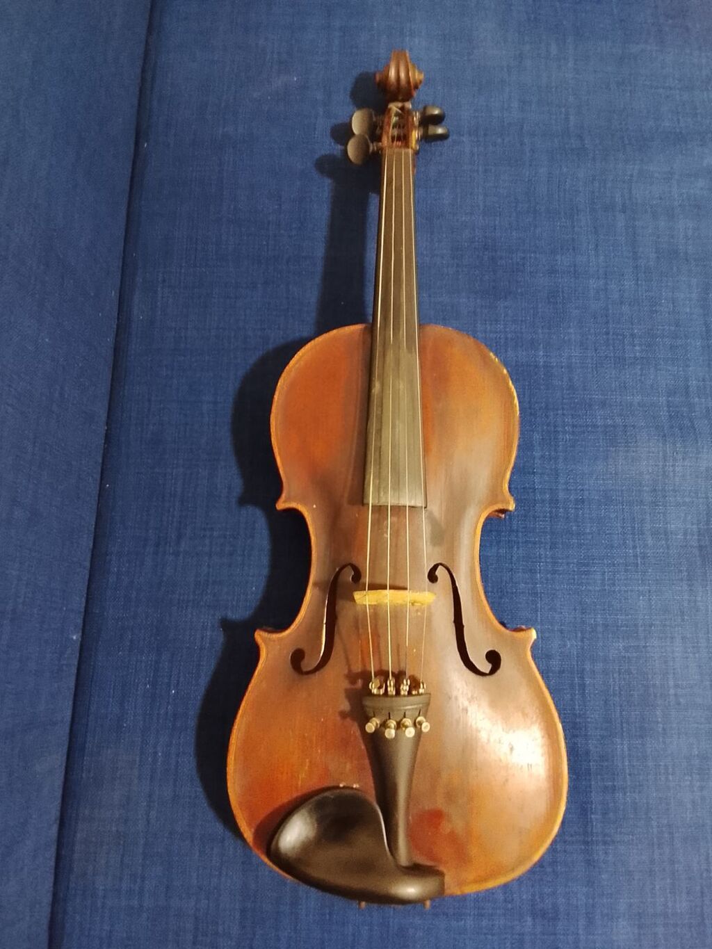 Violina 4/4 sa etiketom “Barabás Menyhért, Nagyváradon, 1884” -