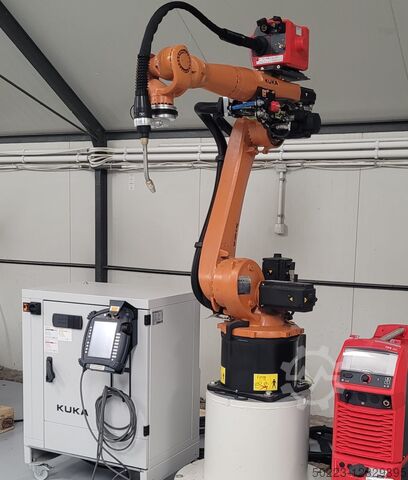 Roboti za zavarivanje
KUKA KR20 R-1810 KRC4 - FRONIUS TPS 400i