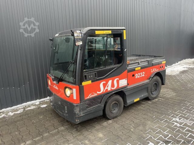 Vučni traktor
Linde P250
