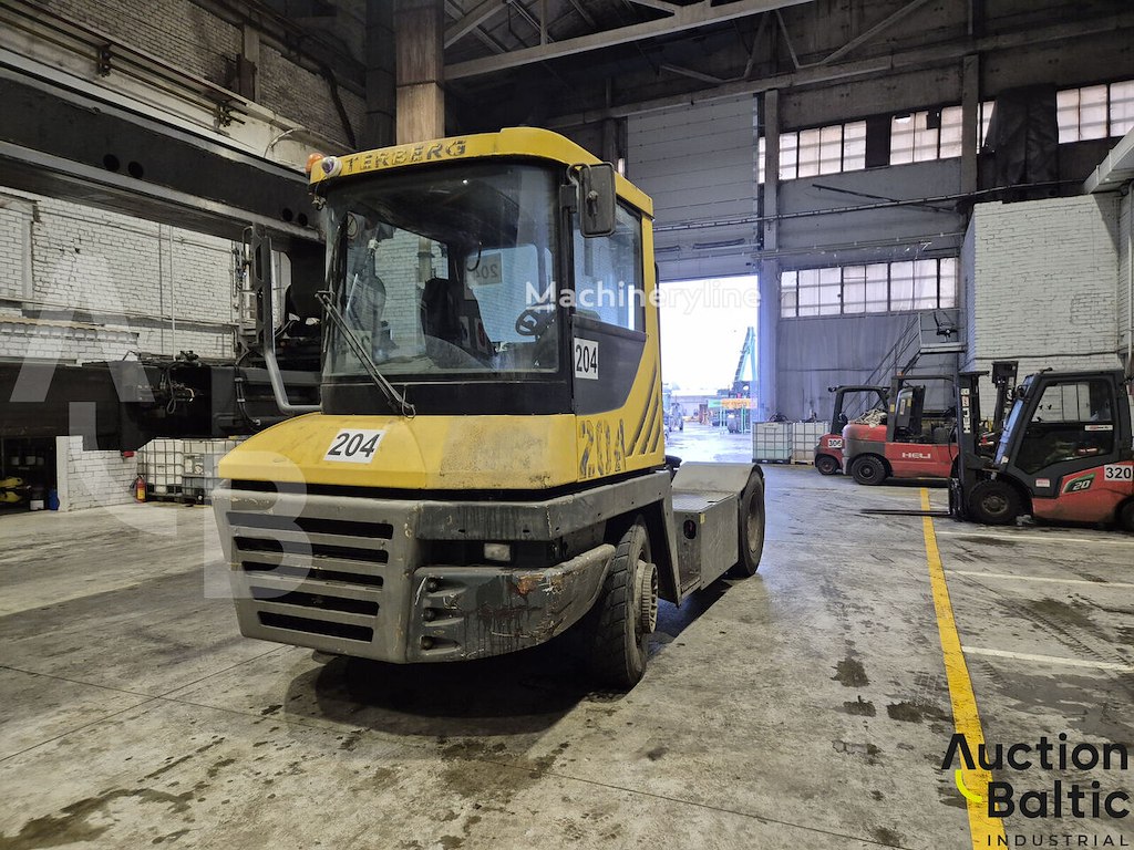 Prodaje se Terberg RT223 terminalni tegljač na aukciji