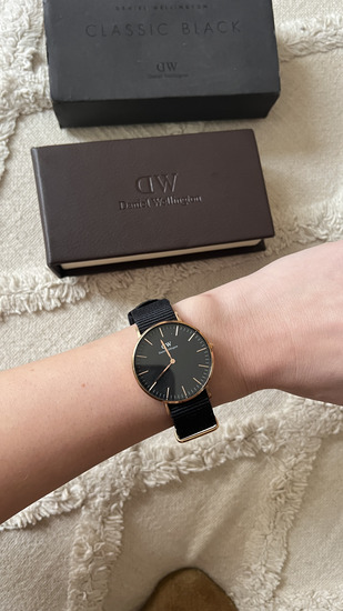 Daniel Wellington Classic sat