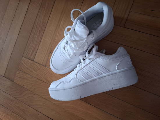 Adidas patike za devojčice