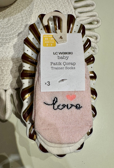 LC WAIKIKI 3 in 1 Sweet Socks - NOVO