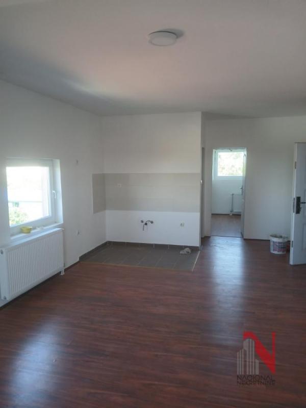 VASE OSTOJICA, Jednoiposoban stan na prodaju, 40m2, 82.500€