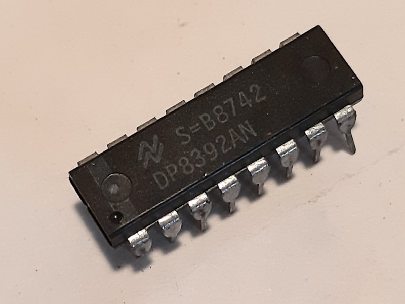 Chip DP8392AN
