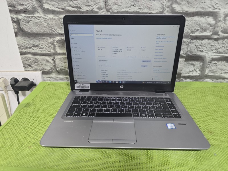 Hp Elitebook 840 g3-i5 6300-8GB-128SSD-14HD