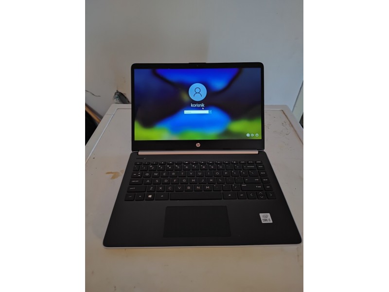 HP Laptop Intel i3-1005G1 8GB 128gb SSD