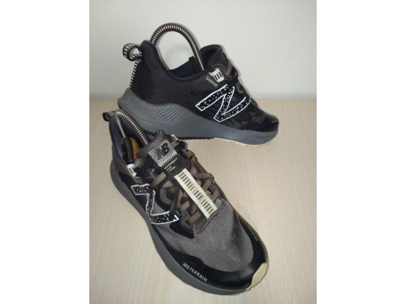 New Balance patike za trcanje nitrel br 37,5 (23,5 cm)