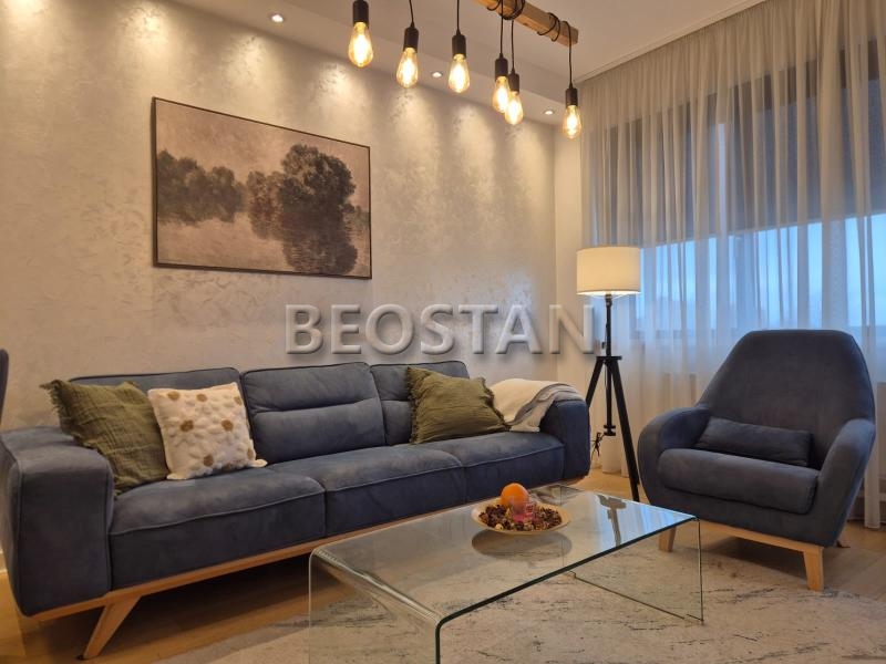Novi Beograd - A blok #66185
1.100 €