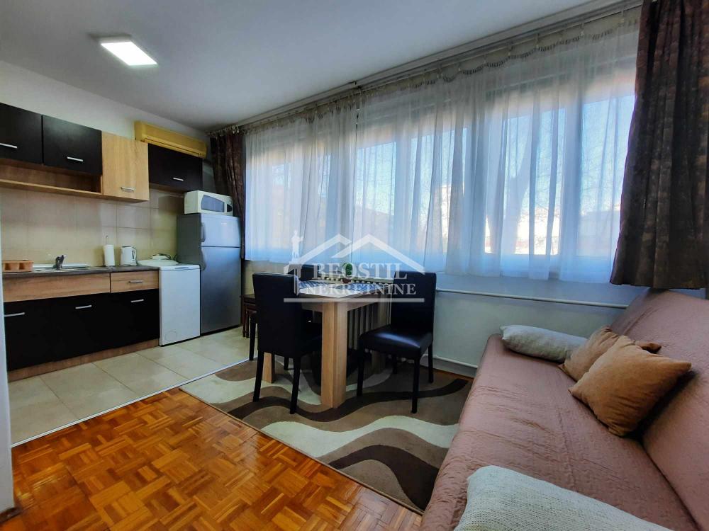 Novi Beograd - Stari Merkator - 1.5 ID#23964 550 €