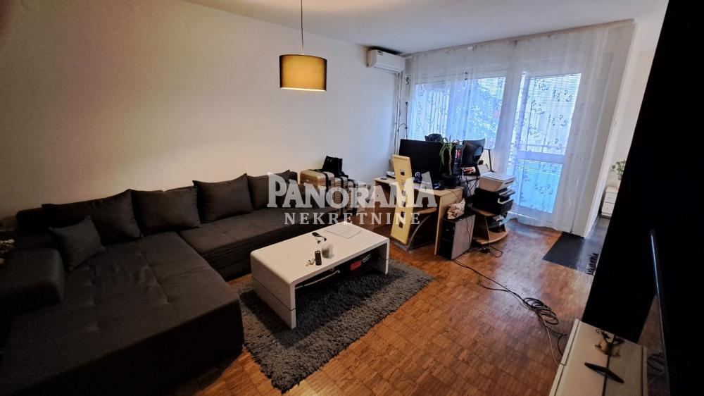 Čukarička Padina dvosoban od 58m2+3m2(L),uknjižen ID#3301
183.000 €