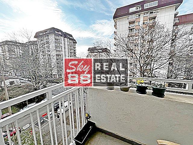 4,0 Centar , Dorcol , perfektan , kompletno renoviran , top ponuda! ID#2490
370.000 €