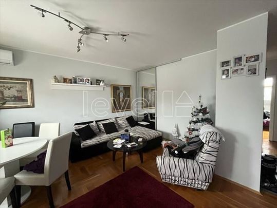 Stan,Novi Sad,Podbara,kv: 65.00, € 169000