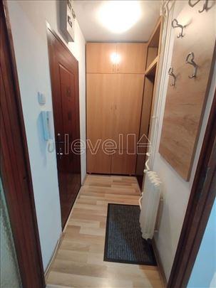 Stan,Novi Sad,Satelit,kv: 25.00, € 70000