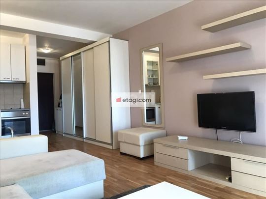Izdavanje | Stan 37 m², Vračar – Slavija
