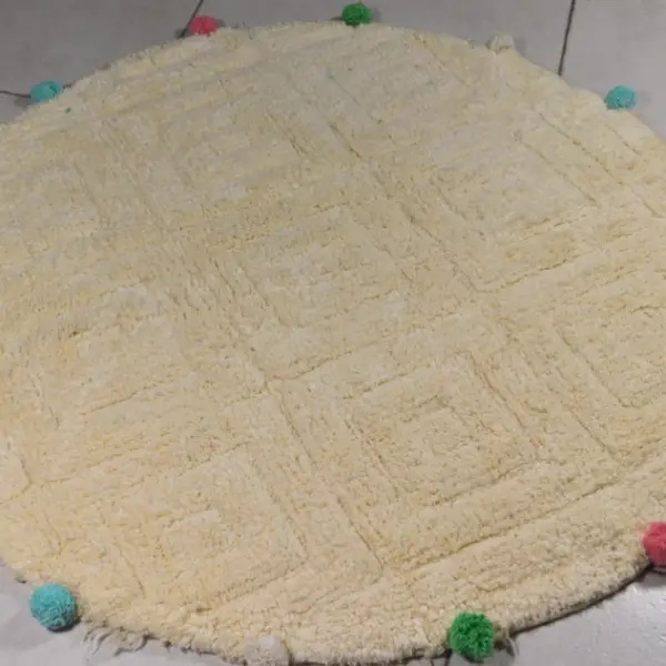 Prostirka Pom Pom R 70cm 003