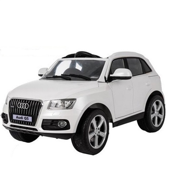 Automobil na akumulator Audi Q5 230