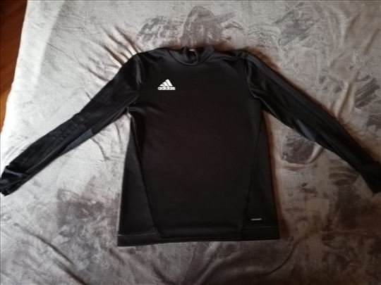 Adidas sportska majica – XL (US) – odlično stanje