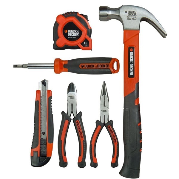Set ručnog alata Black+Decker BDHT0-71631