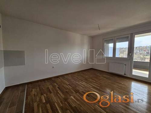 PETROVARADIN - PETROVARADIN - 67.00 m2
