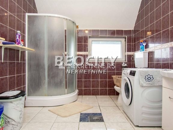 Ub, Okolno mesto, Gornji Zvizdar, 6.5, 300m2, 265000EUR