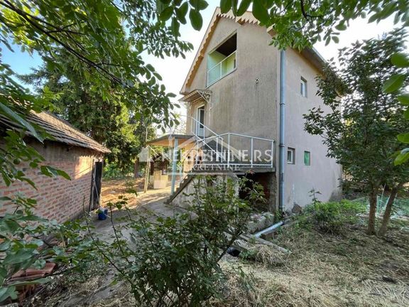 Smederevo - Plavinac - 40m2 na 9,28ari ID#24522