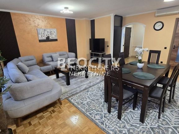Novi Beograd, Bežanijska kosa 2, Ismeta Mujezinovića, 2.0, 62m2, 850EUR