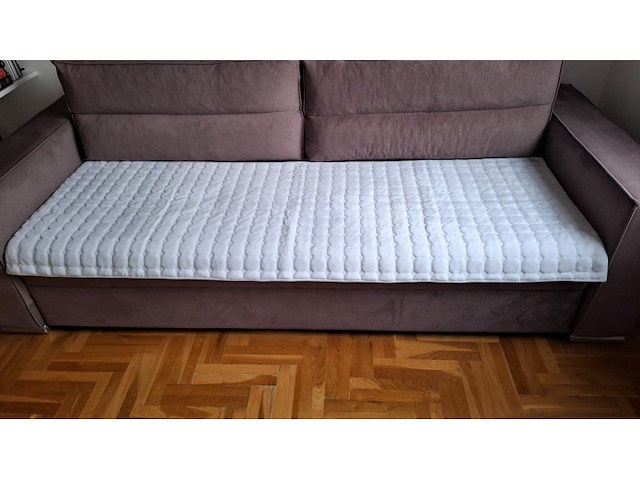 Beli prekrivač fleker 70 x 200 cm, nov!