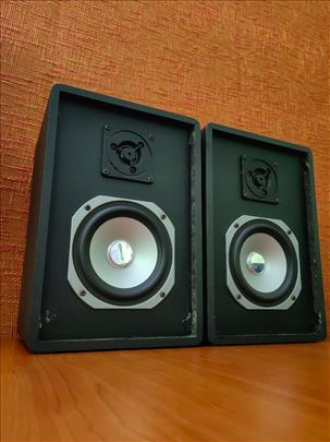 Quadral ISM 50 speakers