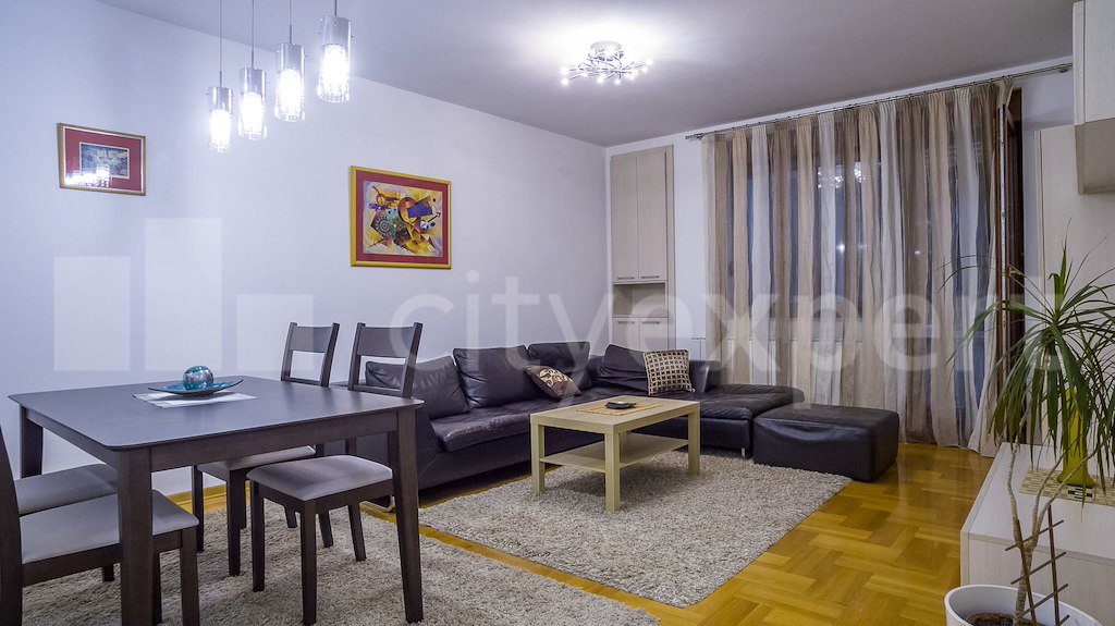 Stan za izdavanje BEZ PROVIZIJE: Dvosoban, 63m², Braće Kovač, Voždovac - 800€