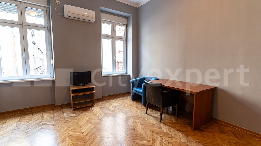 Stan za izdavanje BEZ PROVIZIJE: Jednosoban, 36m², Čika Ljubina, Stari grad - 700€