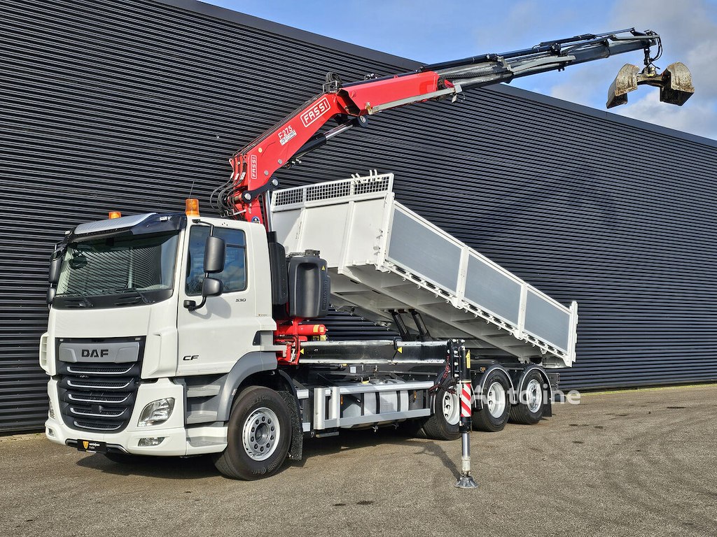 DAF CF 530 8x4-4 / FASSI 27.5 t/m CRANE + TIPPER kiper