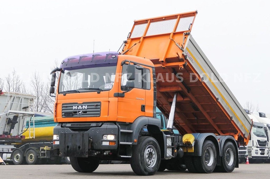MAN TGA 26.360 / 6x4 / Three-way tipper kiper