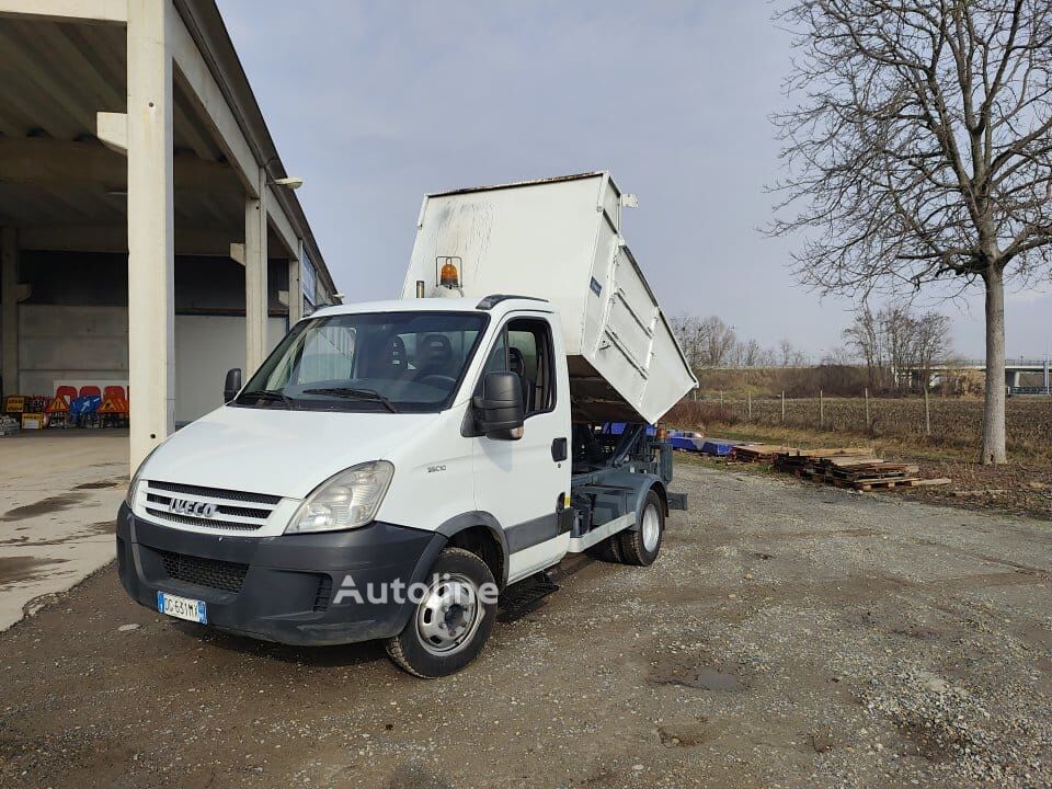 IVECO DAILY 35C10 VASCA RIBALTABILE PASSO CORTO GUIDA SINISTRA kamion kiper < 3.5t