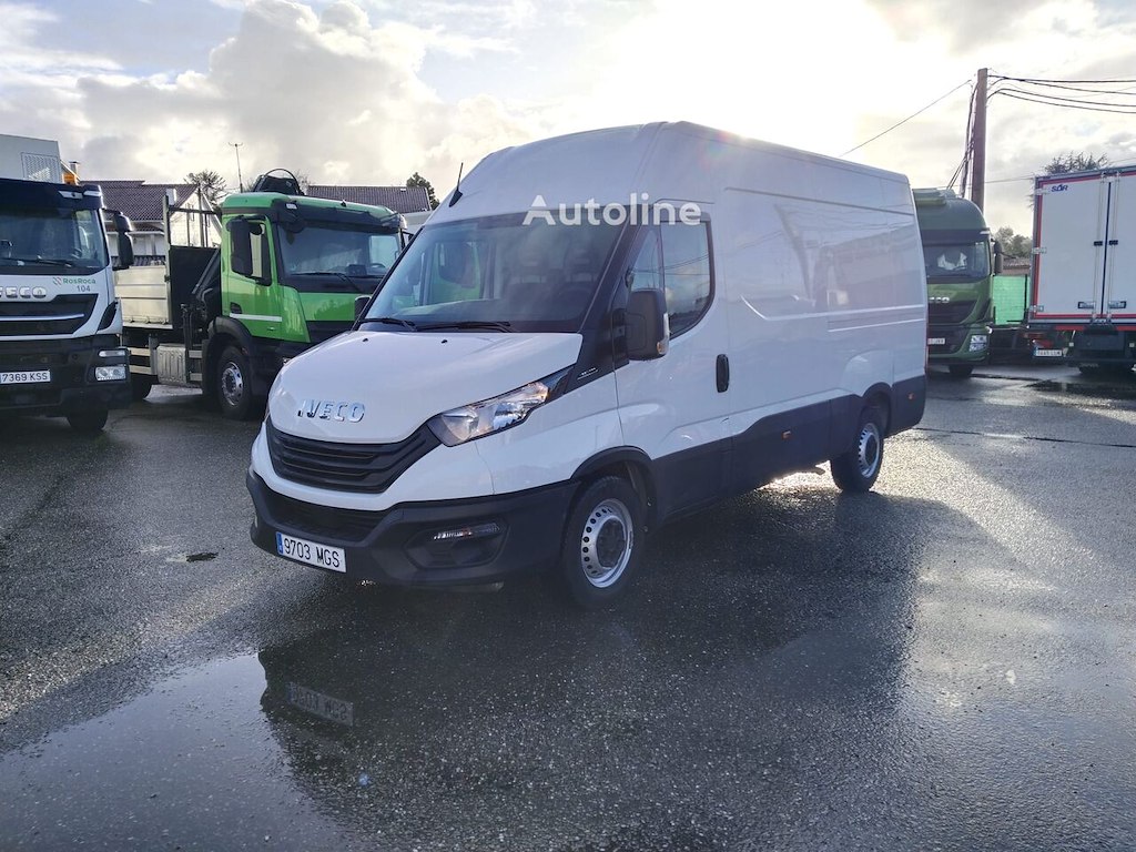 IVECO Daily 35S16 minibus furgon