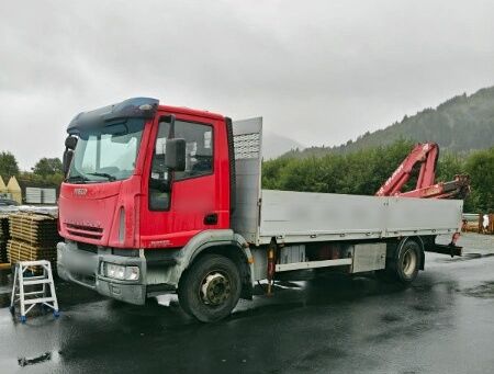 IVECO 150E28 *crane FERRARI 708 *BED 6m *STEEL/STEEL *MANUAL kamion s ravnom platformom