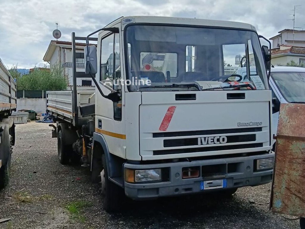 IVECO 75E12 kamion s ravnom platformom