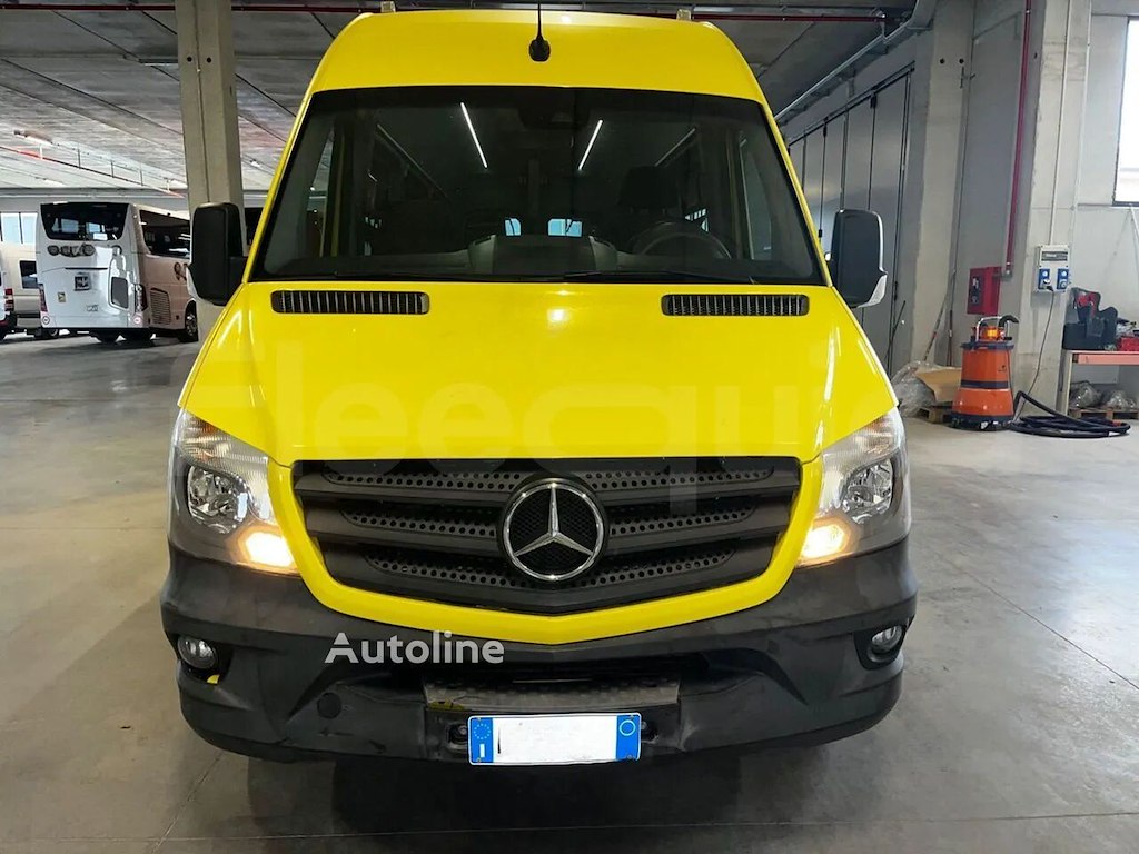 Mercedes-Benz Sprinter putnički minibus