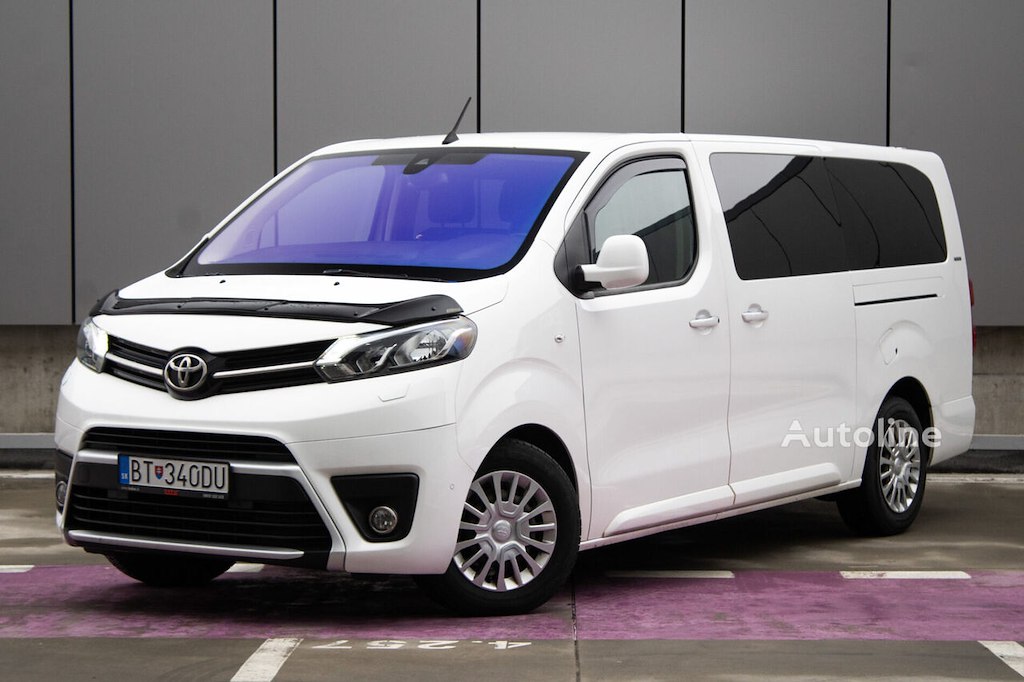 Toyota Proace Verso 106 kW, 8-st. automat, 2021, diesel putnički minibus
