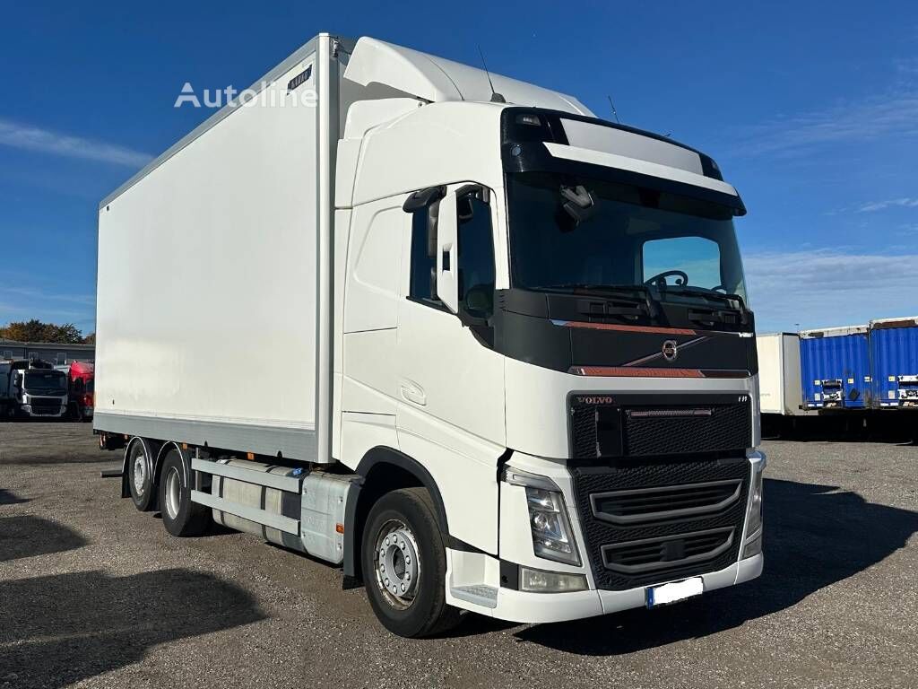 Volvo FH 6X2 kamion furgon
