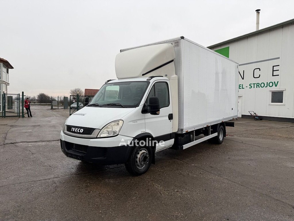 IVECO DAILY 70C18 VIN 432 kamion furgon