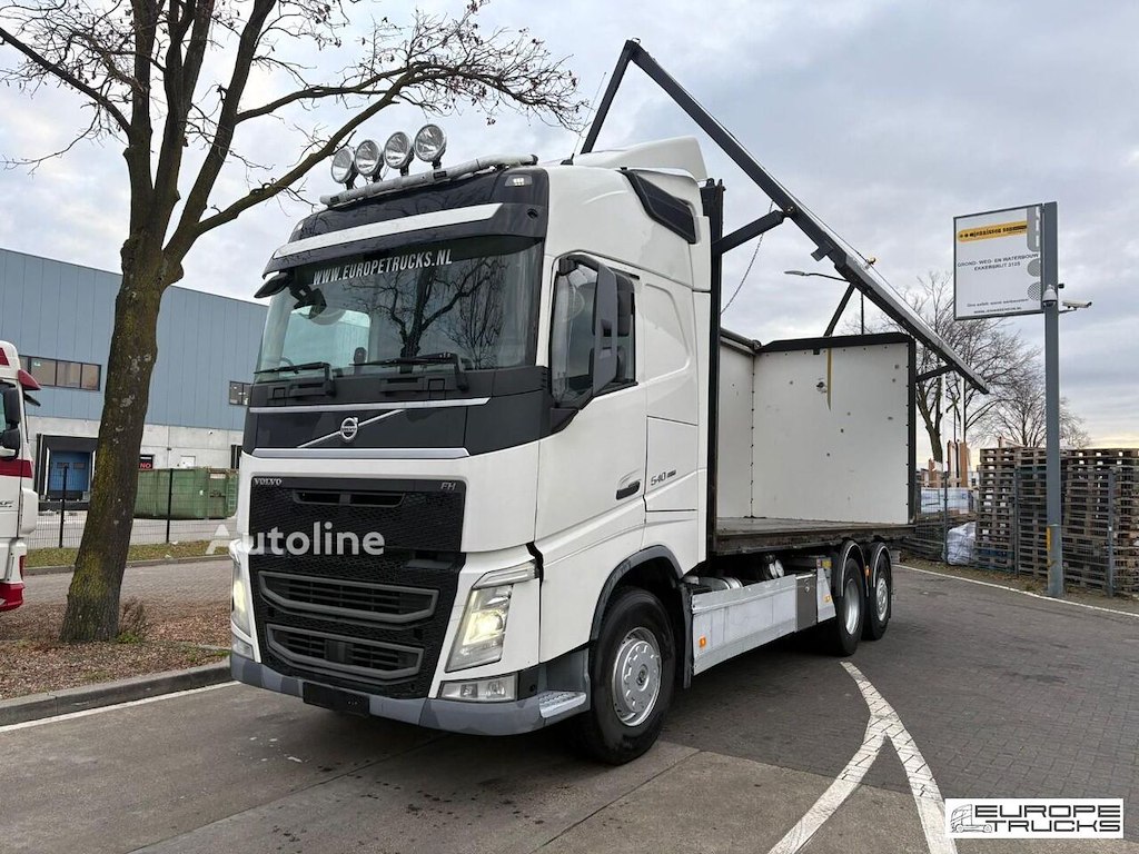 Volvo FH540 Full Air - Automatic - Side Door kamion furgon