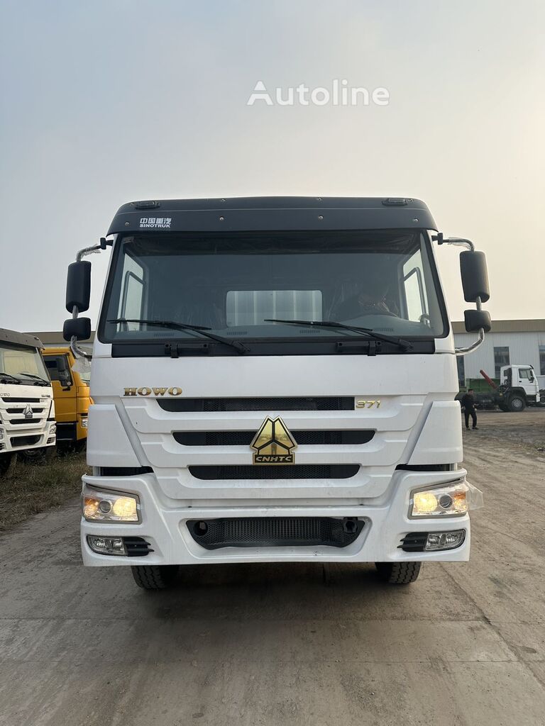 Sinotruk Howo 371 kamion furgon