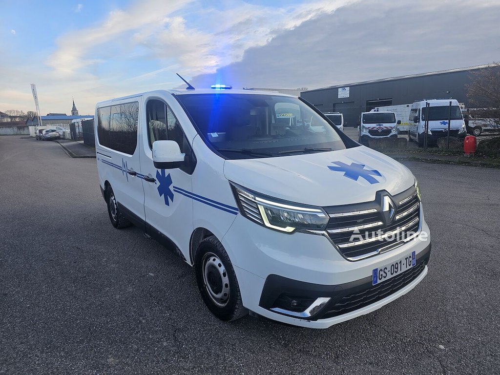 Renault Trafic 2.0 vozilo hitne pomoći