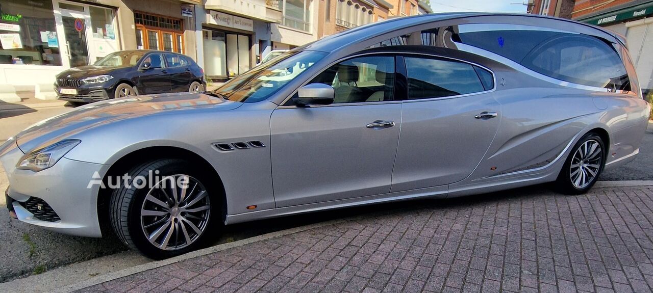 Maserati Quattroporte mrtvačko vozilo