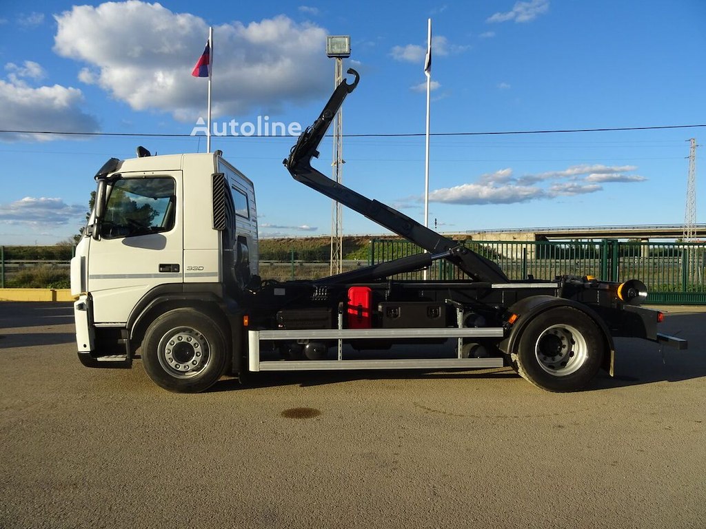 Volvo FM 330 kamion rol kiper